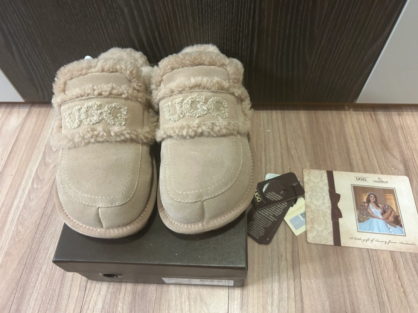 UGG 시어링 호주어그 슬리퍼 39 (245-250추천) | 세교동 | 여성잡화 | 당근 중고거래