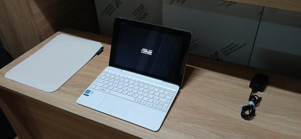 2-1 ASUS T100H | 괴정제4동 | 디지털기기 | 당근 중고거래