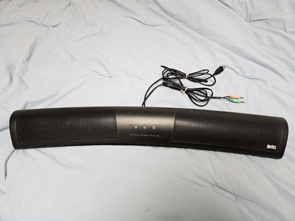브리츠 BZ-SP600X 커브드 게이밍 사운드바 스피커 | 비산3동 | 디지털기기 | 당근 중고거래