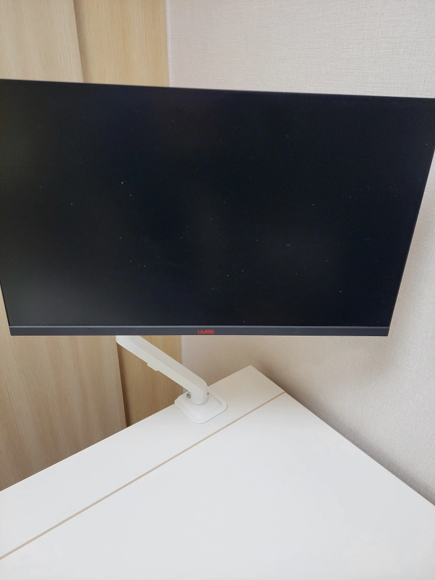 udea 165hz 모니터 24인치 +모니터암 | 청라1동 | 디지털기기 | 당근 중고거래