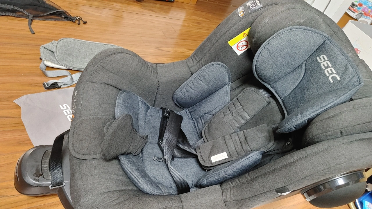 씨크(seec) 360회전형 카시트 isofix 블랙라벨 | 남산4동 | 유아동 | 당근 중고거래