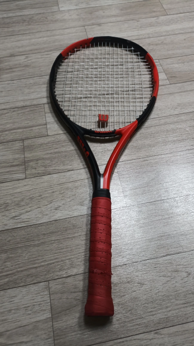 테니스 라켓 윌슨 BLX FIERCE 100빵 팝니다 | 용산동 | 스포츠/레저 | 당근 중고거래