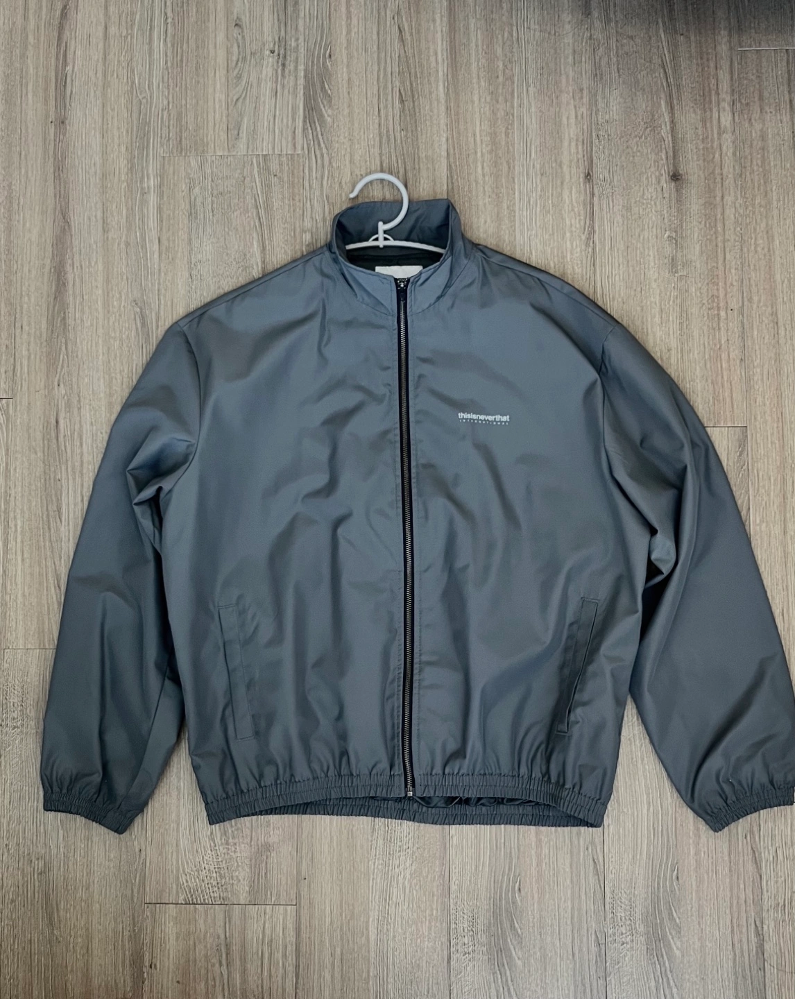 M 디스이즈네버댓 thisisneverthat 바람막이 자켓 | 남성패션/잡화 | 당근 중고거래