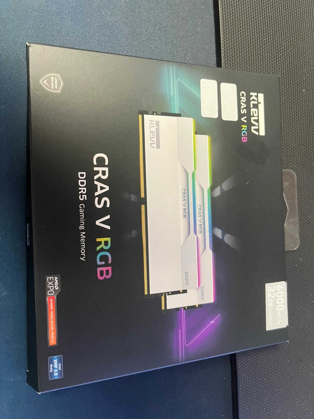 KLEVV DDR5 16GB*2(32GB) CRAS V RGB DR5-6000 CL30 팜니다 | 왜관읍 | 디지털기기 | 당근 중고거래