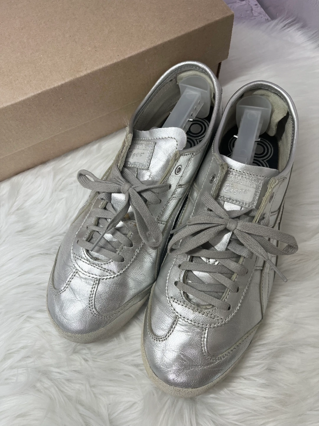 오니츠카타이거 멕시코66 퓨어실버 265mm | 풍덕천동 | 남성패션/잡화 | 당근 중고거래