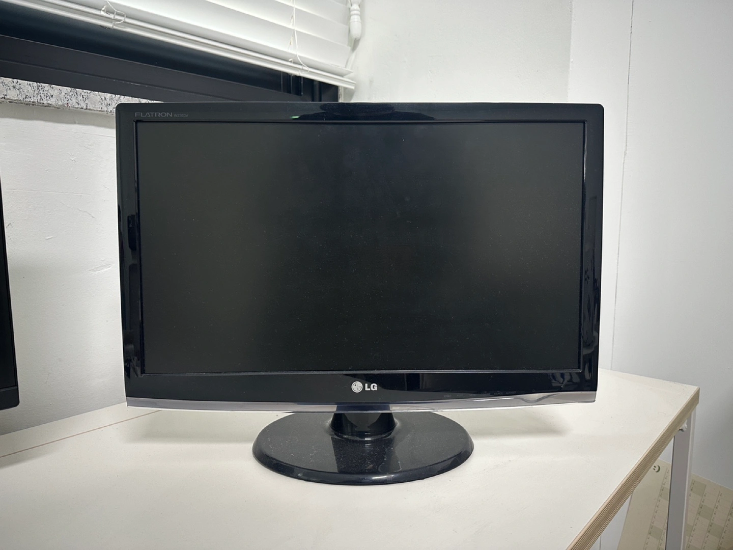Lg플래트론 23인치 모니터 | 오정동 | 디지털기기 | 당근 중고거래