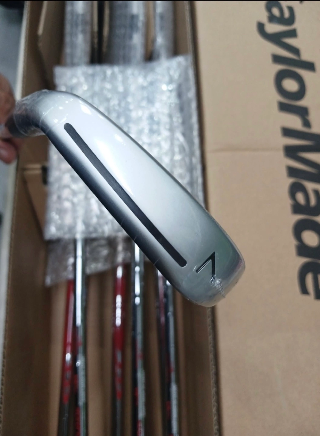 P790 최신형 7아이언(4번~P) 새상품 | 관저동 | 스포츠/레저 | 당근 중고거래