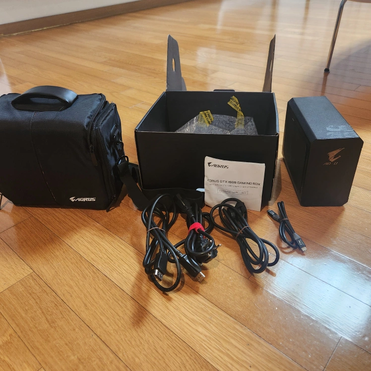 Aorus GIGABYTE GTX 1080 게이밍박스 egpu | 잠실6동 | 디지털기기 | 당근 중고거래