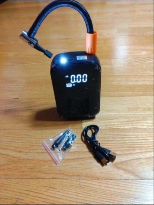 자동차 타이어 공기압 주입기 | 남현동 | 기타 중고물품 | 당근 중고거래