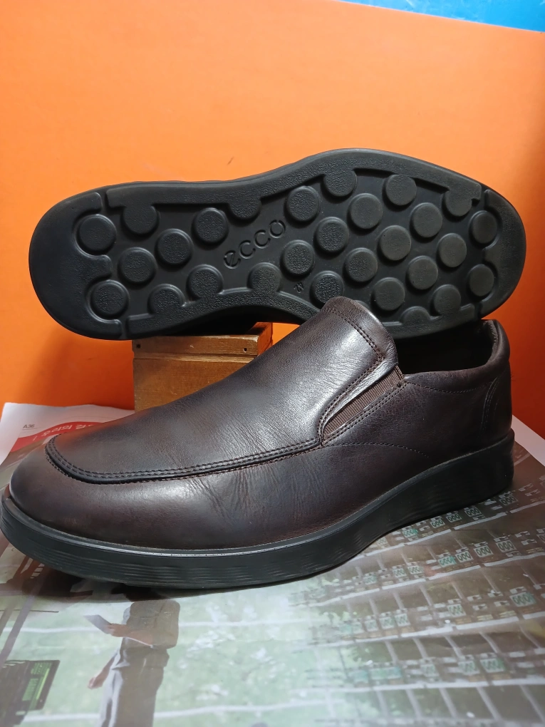 ecco에코 천연가죽 로퍼(EU42표기265추천시이즈270) | 이태원제1동 | 남성패션/잡화 | 당근 중고거래