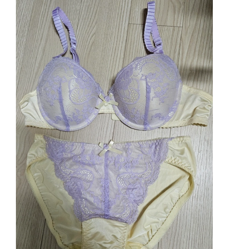 새상품) 귀여운 르페 리본 여성속옷(3개)/75B(90) | 여성잡화 | 당근 중고거래