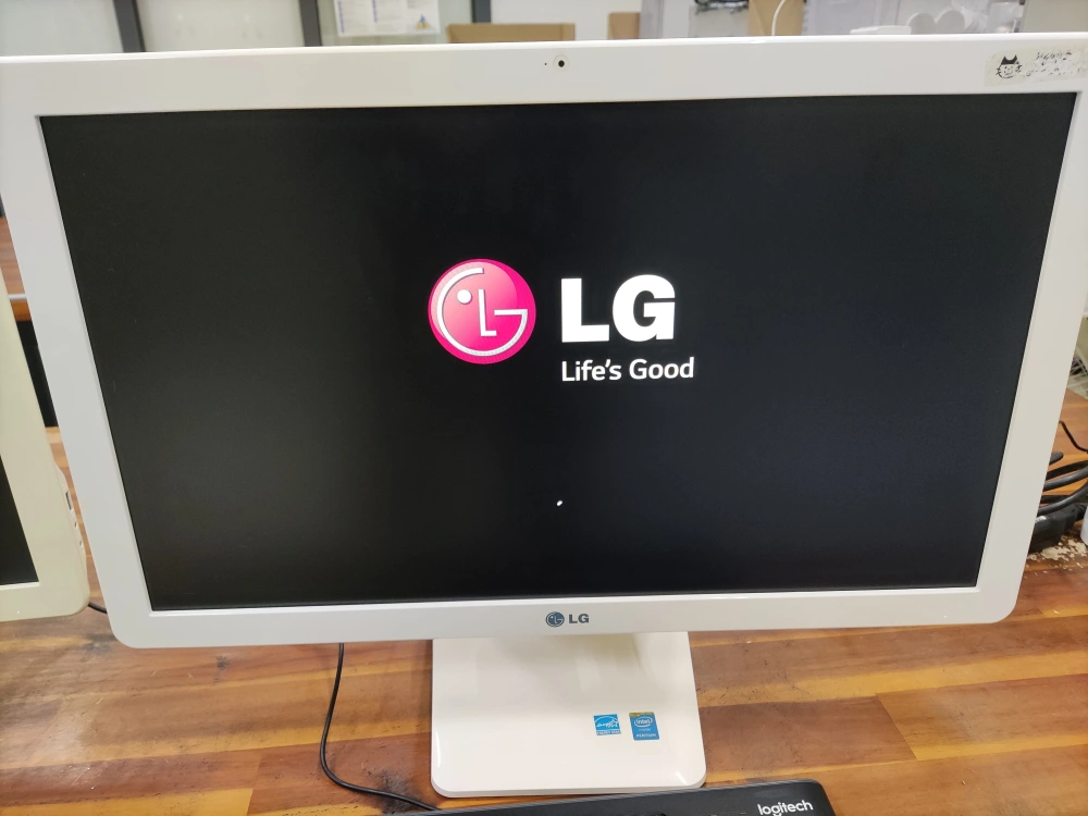 LG 22인치 올인원 PC 22V24 -5 | 송내2동 | 디지털기기 | 당근 중고거래