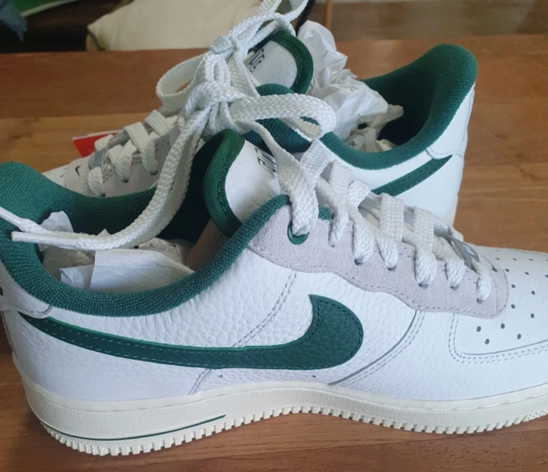 나이키 에어포스1 07 LX 255mm (wmns nike air force 1 07 LX ) 사이즈255 | 갈산동 | 스포츠/레저 | 당근 중고거래