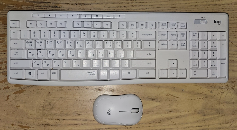 로지텍 무소음 무선 키보드 마우스 세트 K295(마우스휠고장으로 싸게 올려요) | 문정동 | 디지털기기 | 당근 중고거래
