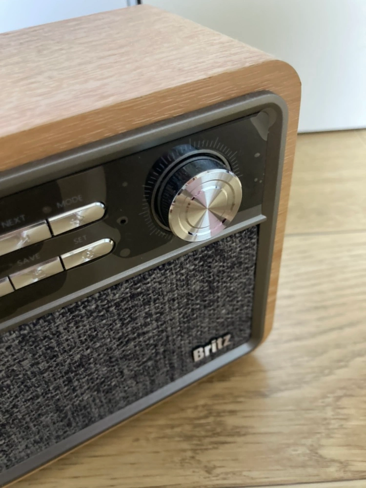 Britz BA-RBT1 블루투스 스피커 라디오 클래식 스피커 리모컨 있음 | 디지털기기 | 당근 중고거래