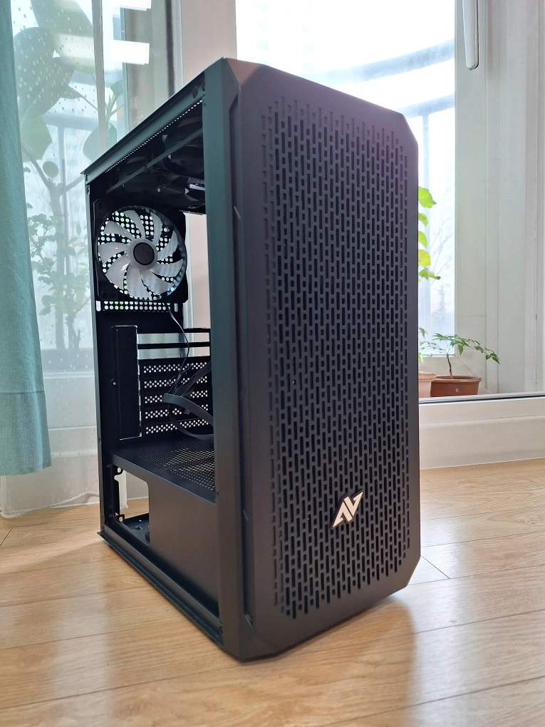 측판없는 ABKO NCORE Lunar 식스팬 컴퓨터 케이스 | 광장동 | 기타 중고물품 | 당근 중고거래