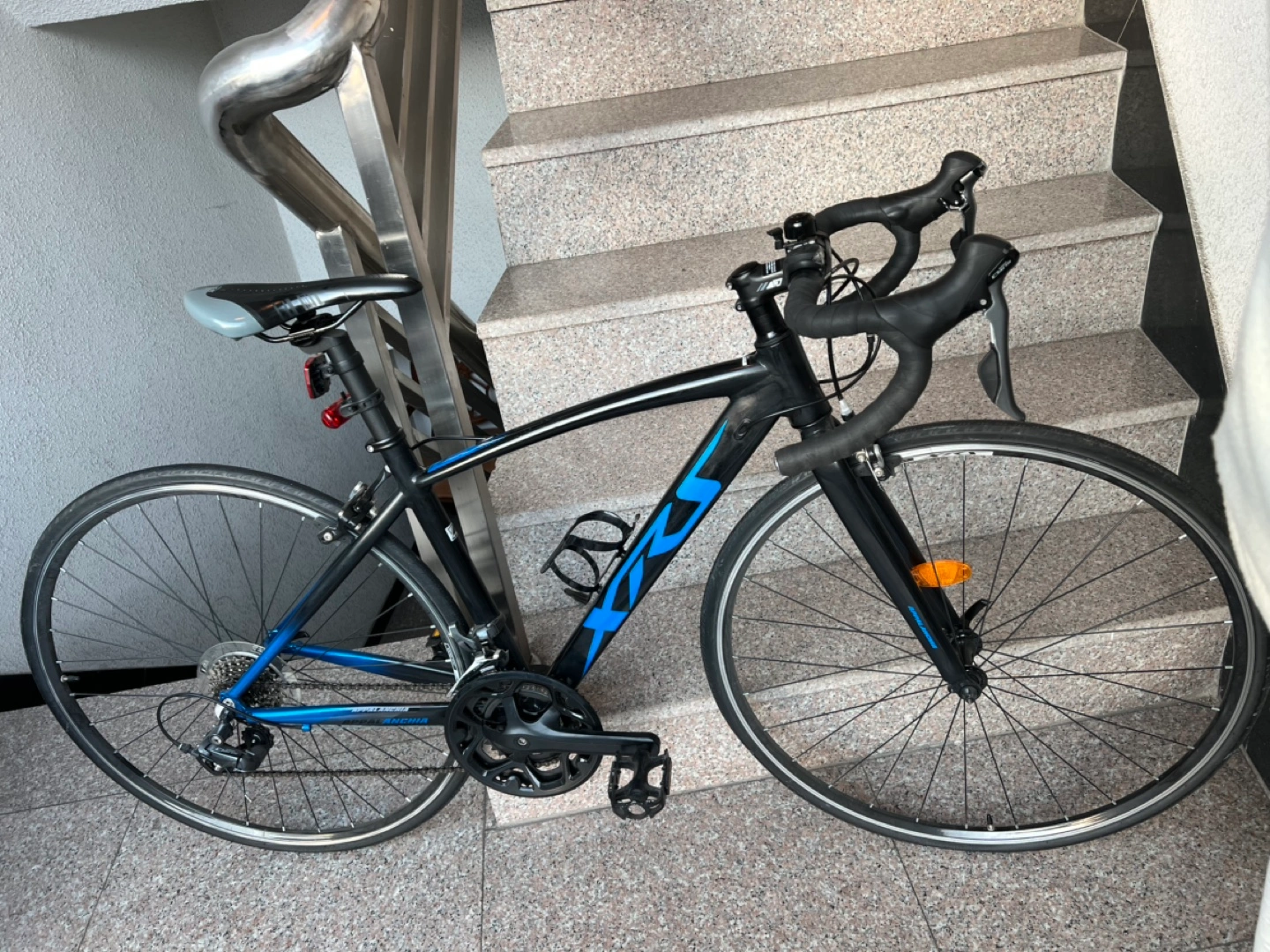 삼천리 700c xrs 16 로드자전거 + 타이어펌프+자물쇠 | 동빙고동 | 스포츠/레저 | 당근 중고거래