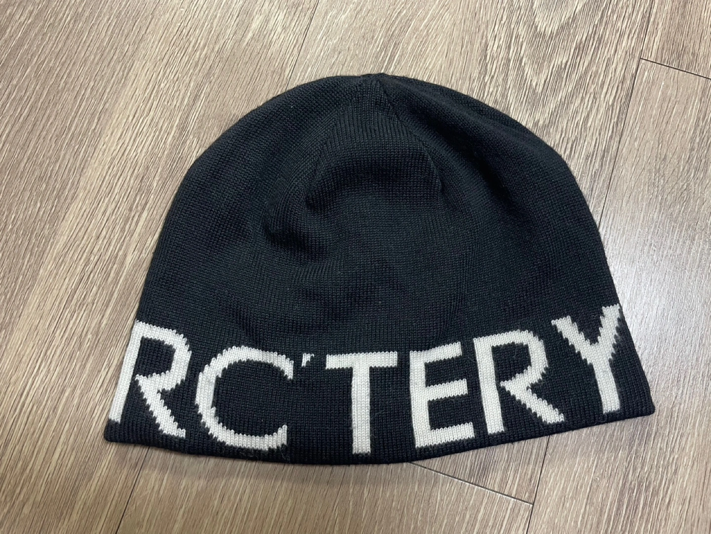 아크테릭스 Word Head Toque Orca 비니 | 구의제1동 | 여성의류 | 당근 중고거래
