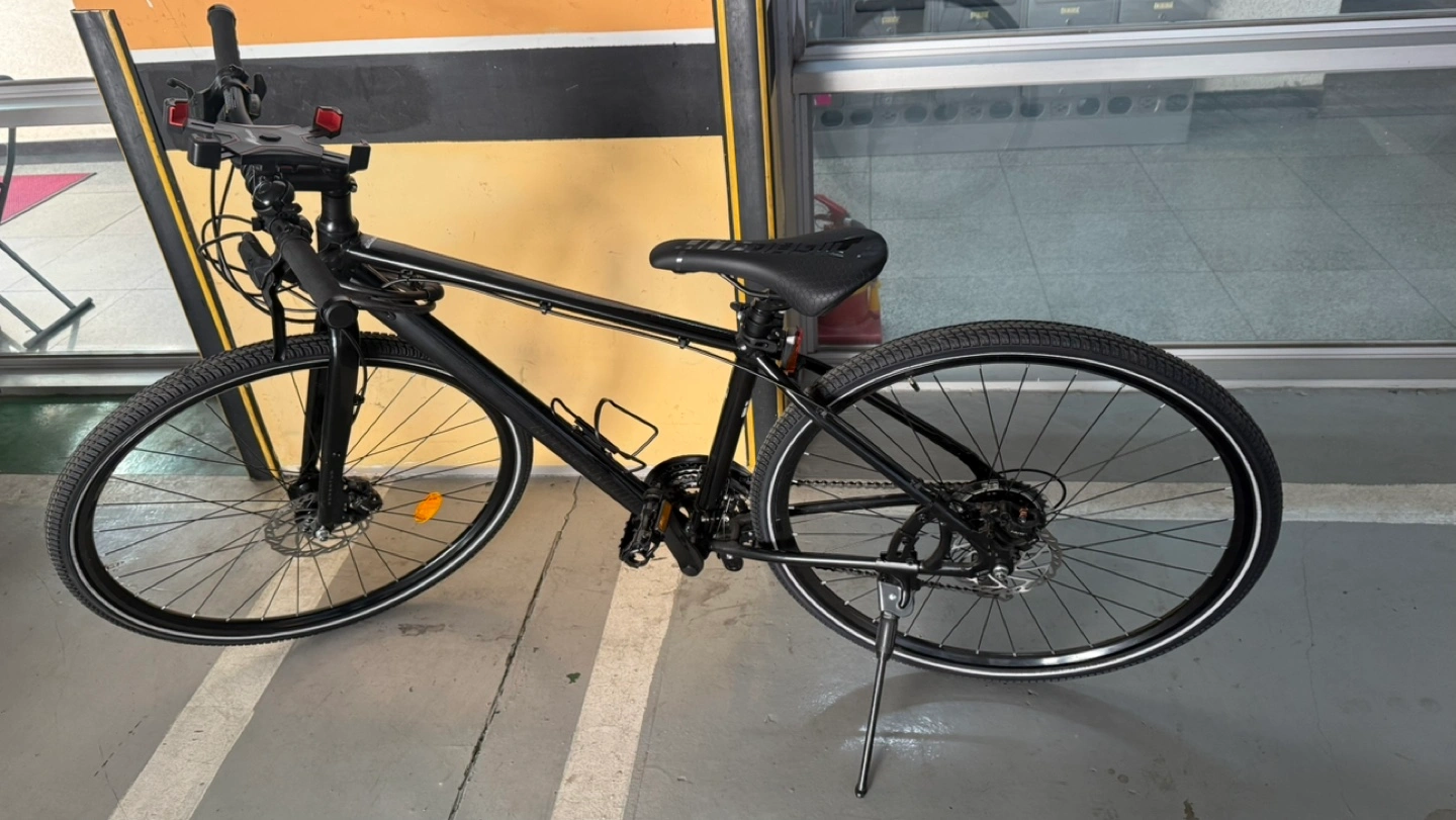 삼천리자전거 700c 아팔란치아 21단 (한 달 사용) + 핸드폰 거치대, 자물쇠 등 | 서초3동 | 스포츠/레저 | 당근 중고거래