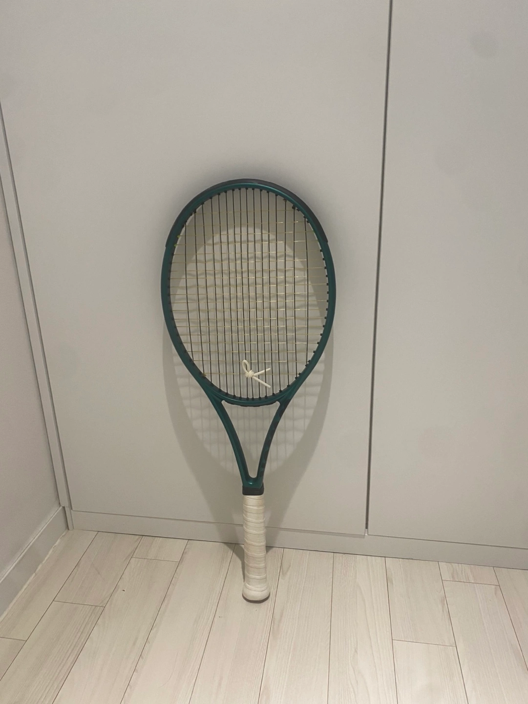 윌슨 블레이드 v9 265g 2그립 4(1/4) | 황금동 | 스포츠/레저 | 당근 중고거래