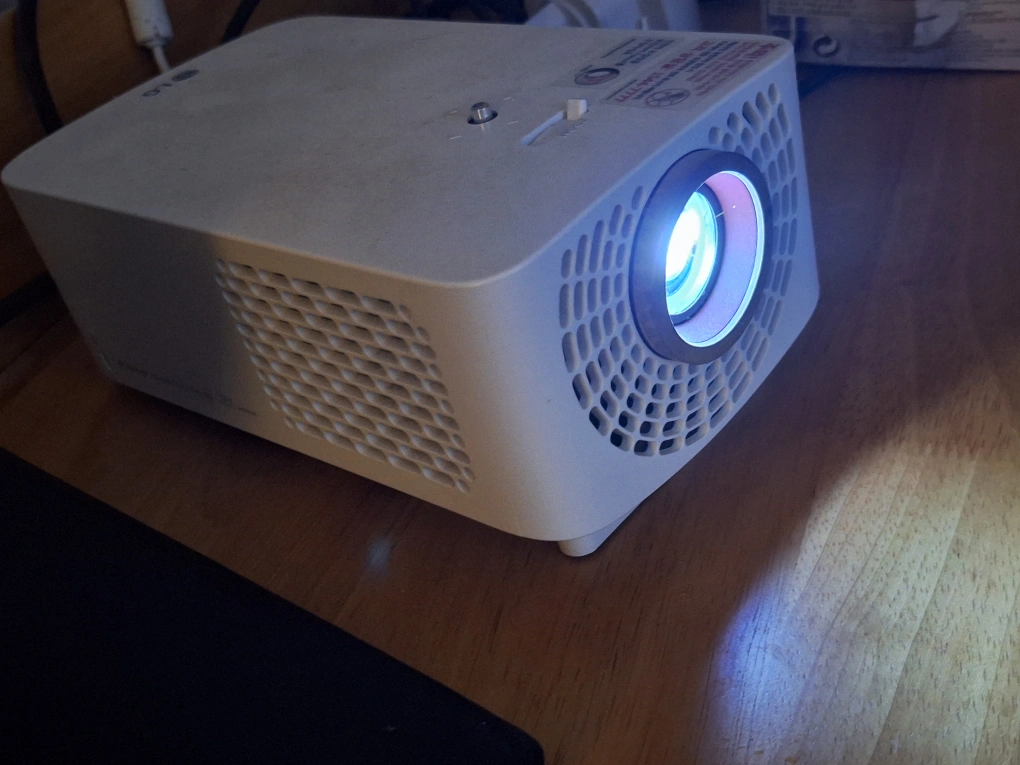 lg빔프로젝트 시네빔 hf60la | 고촌읍 | 디지털기기 | 당근 중고거래