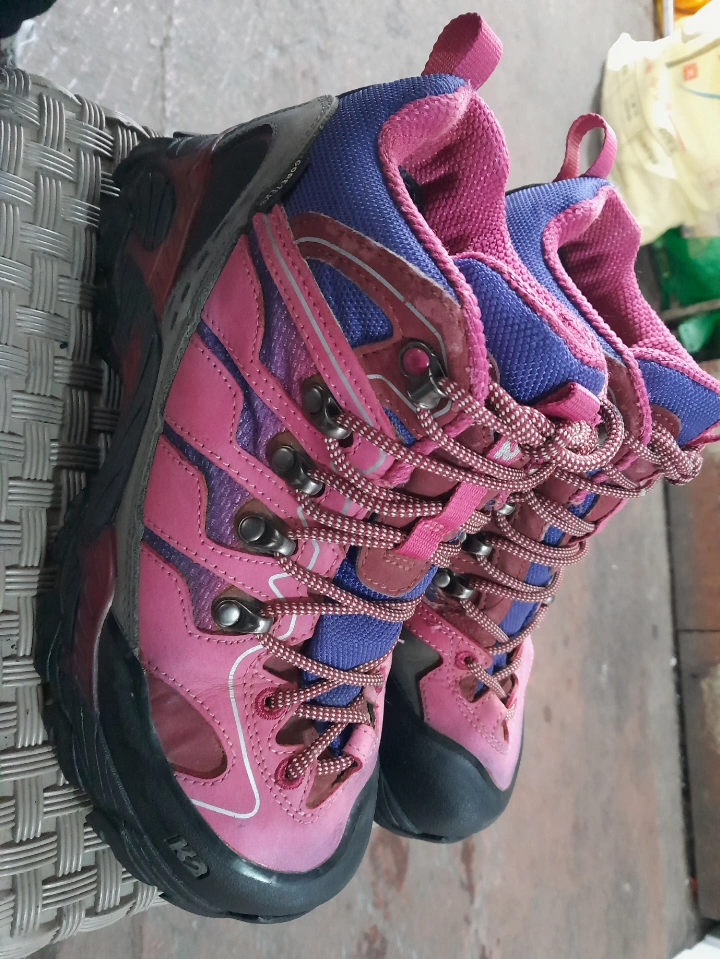 k2 ,고어텍스 등산화 235~240 | 군자동 | 여성잡화 | 당근 중고거래