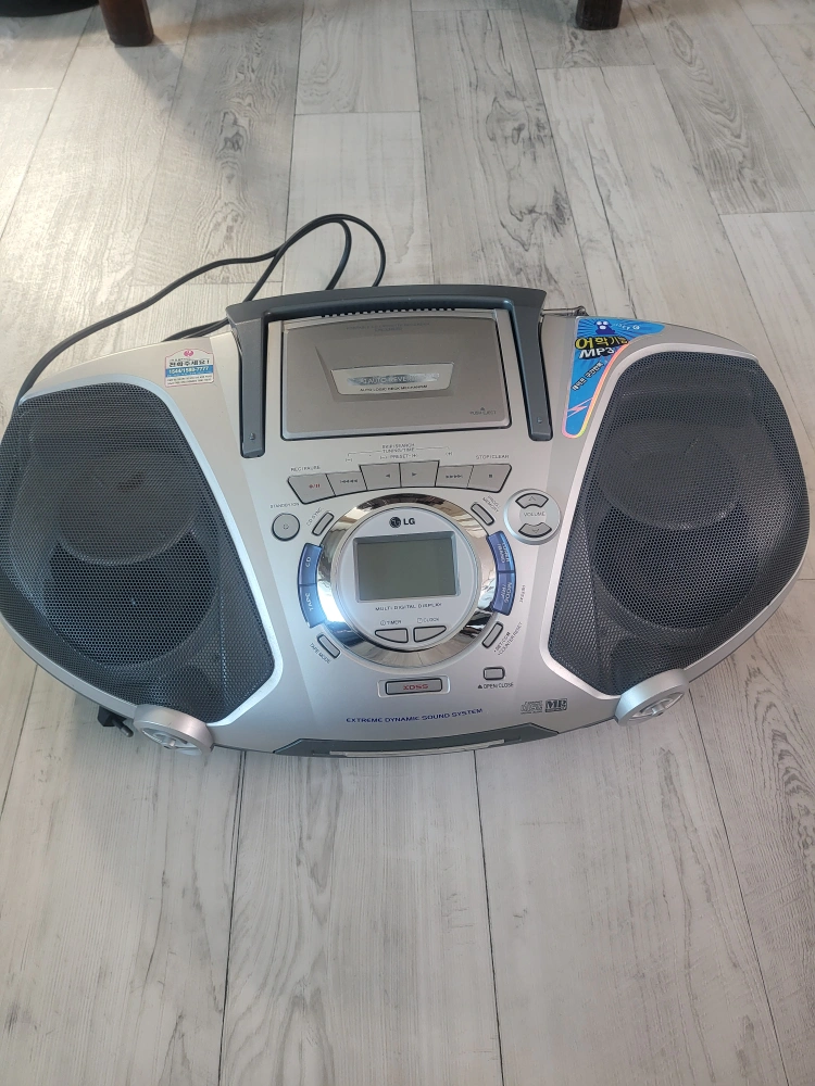 LG_CD, 카세트, 라디오 사용가능한 플레이어입니다 | 장사동 | 기타 중고물품 | 당근 중고거래