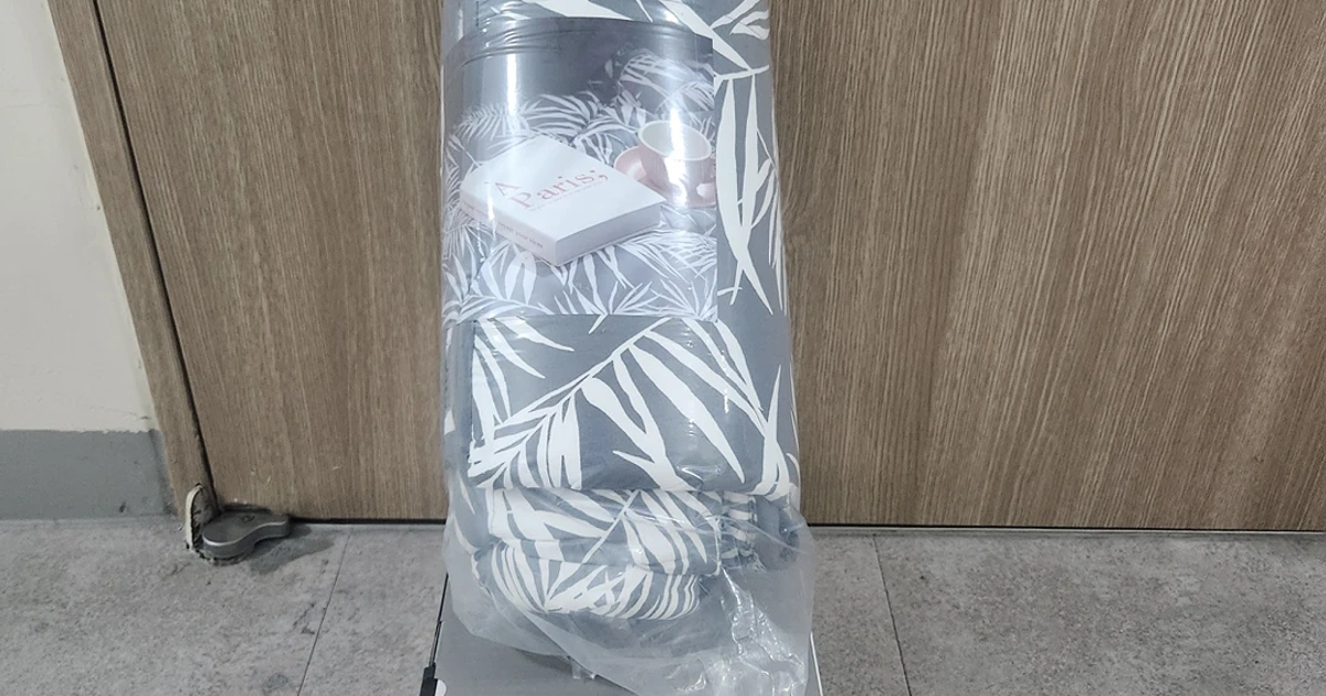 추워서 이사올때 선물받은 이불 생활비때문에 저렴하게 정리해요 비산1동 생활주방 당근 중고거래