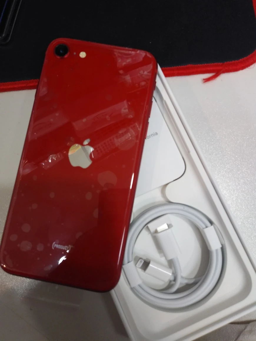 아이폰se3 레드 128기가 미사용 | 서초2동 | 디지털기기 | 당근 중고거래