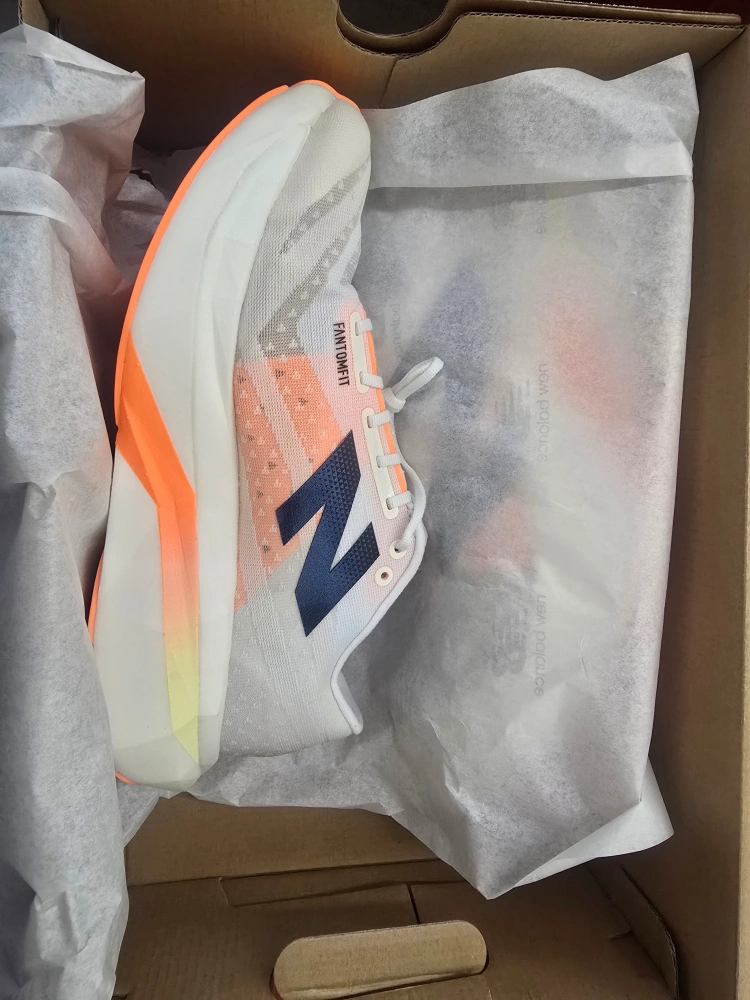 뉴발란스 SC 엘리트 v4 270 2E 새상품 | 잠원동 | 스포츠/레저 | 당근 중고거래