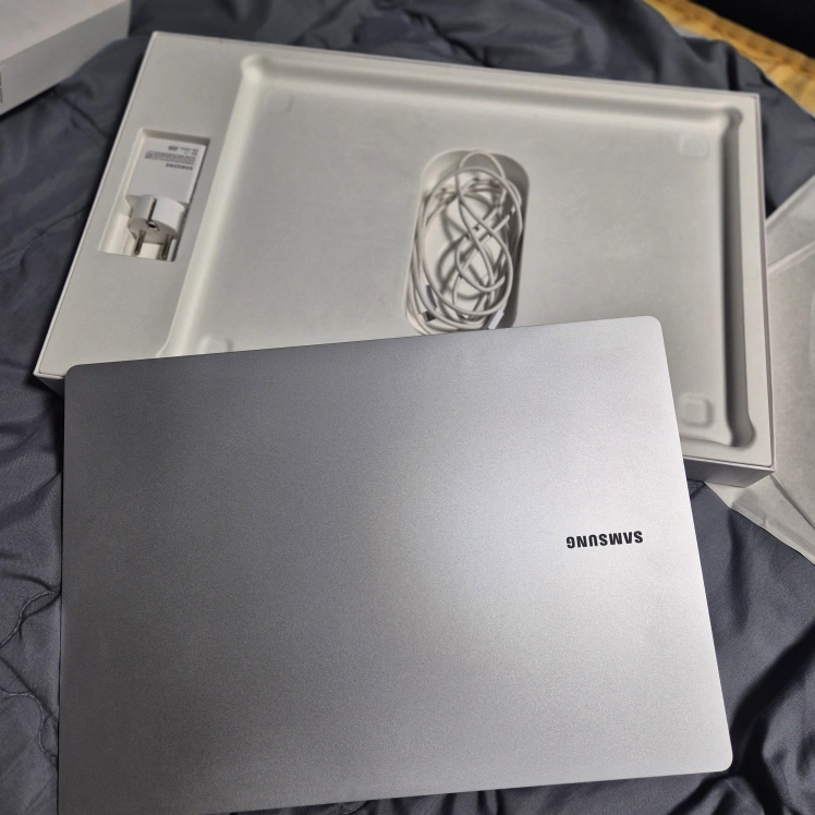 삼성 갤럭시 북4 프로 NT960XGQ-A52AI | 상현동 | 디지털기기 | 당근 중고거래