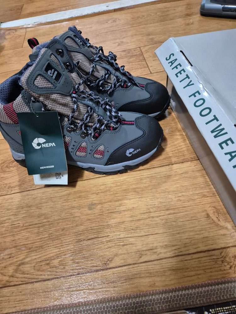 네파 GT-36N 6인치안전화 265사이즈 | 부용동1가 | 스포츠/레저 | 당근 중고거래