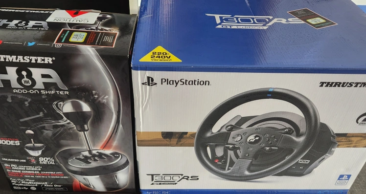 Thrustmaster T300 gt, TH8A-쉬프터, gt racing lite 의자 | 오창읍 | 디지털기기 | 당근 중고거래