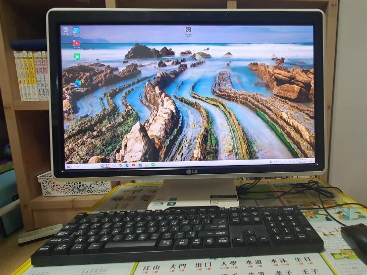 LG 올인원 PC V300 (i5-2450M@2.5GHz, 램 8G, SSD 256G) 터치스크린, TV 수신 | 디지털기기 | 당근 중고거래