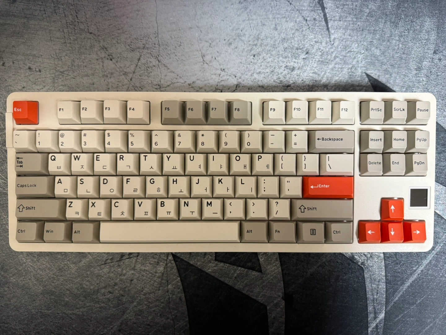 다얼유 A87 PRO 8K 스노우축 키보드 | 야탑동 | 디지털기기 | 당근 중고거래