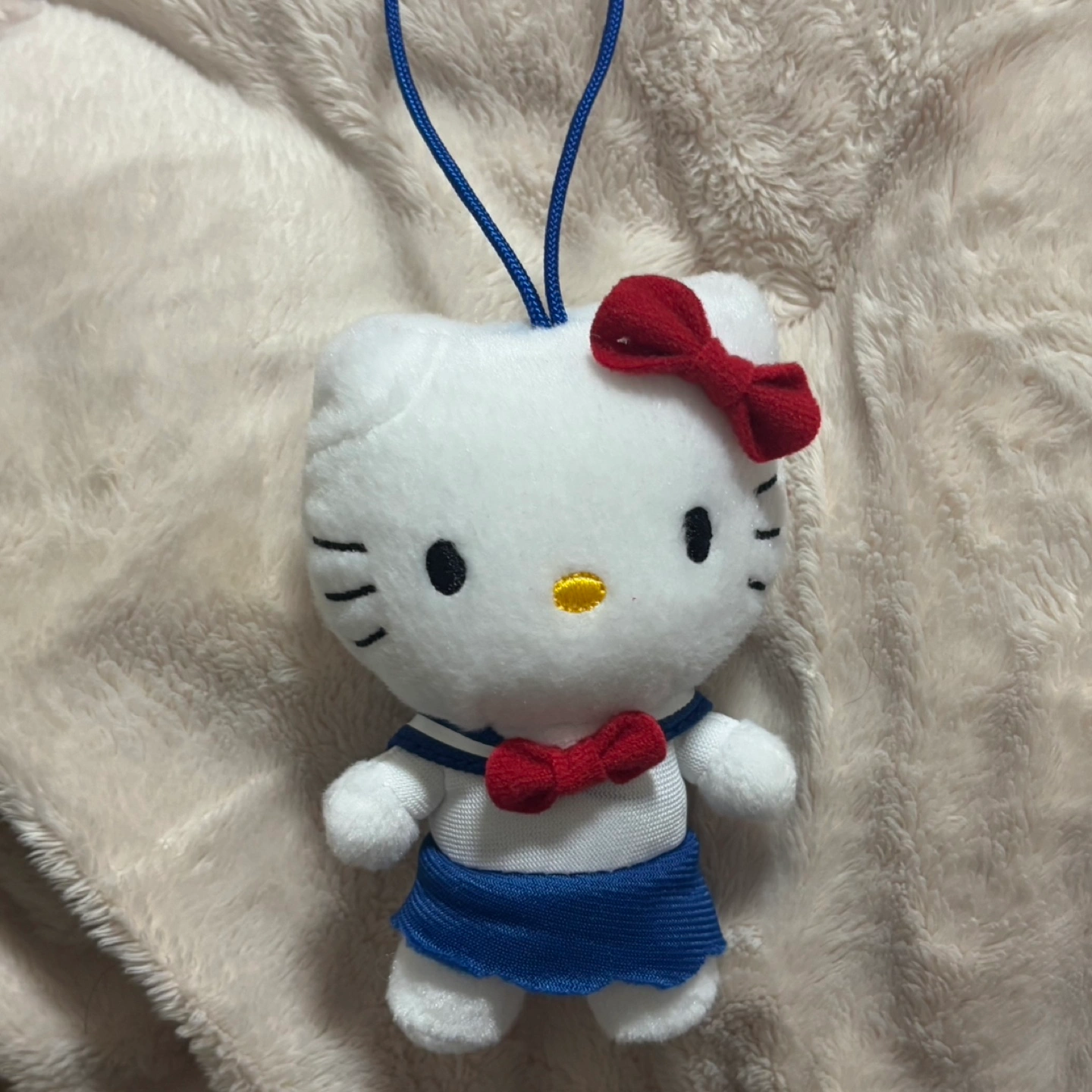 Hello Kitty Classic Mascot Doll Cosplay Ceremony Keychain - www.world ...