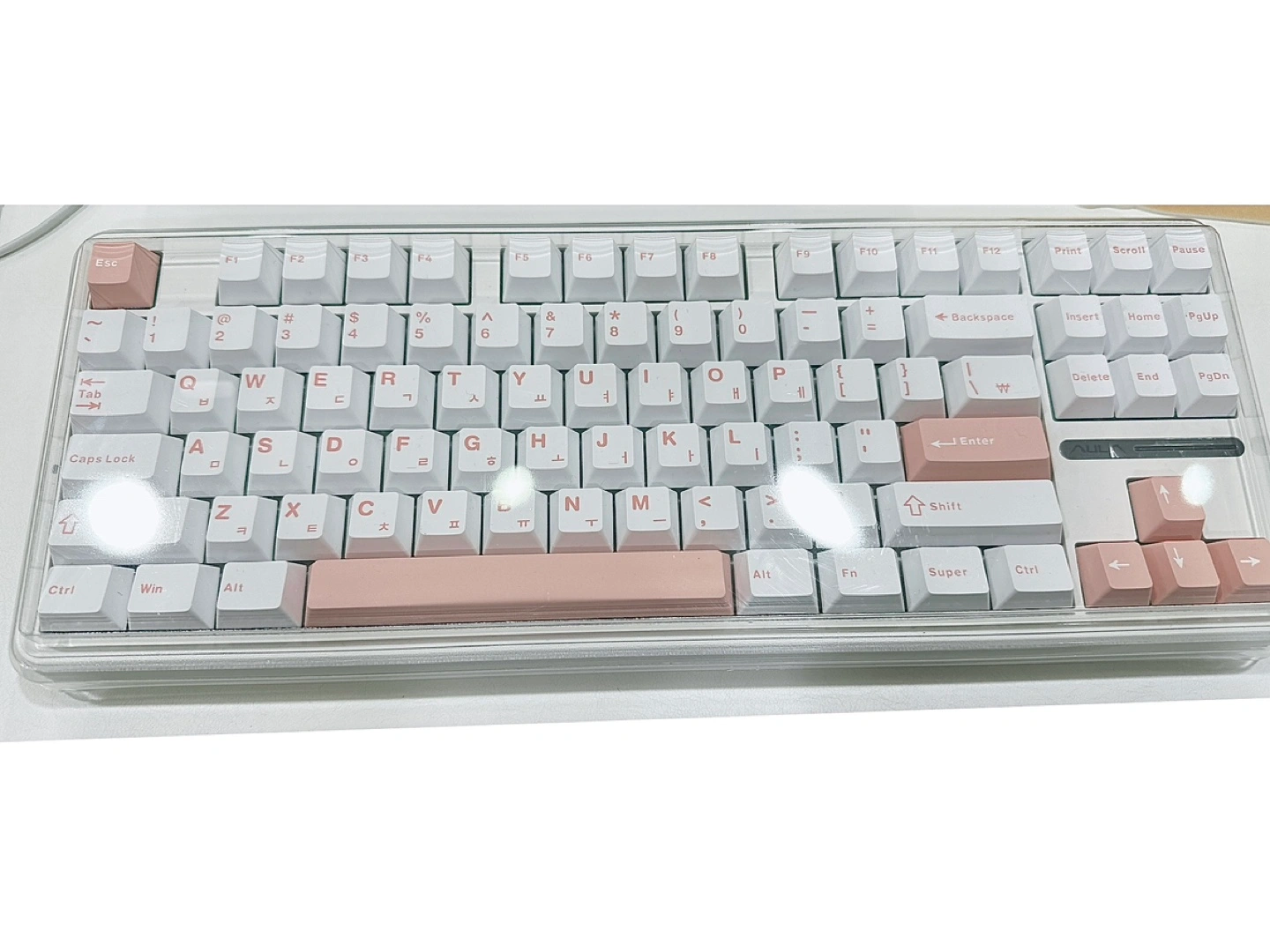 AULA F87Pro 키보드 저소음바다축 올리비아화이트 | 역삼1동 | 디지털기기 | 당근 중고거래