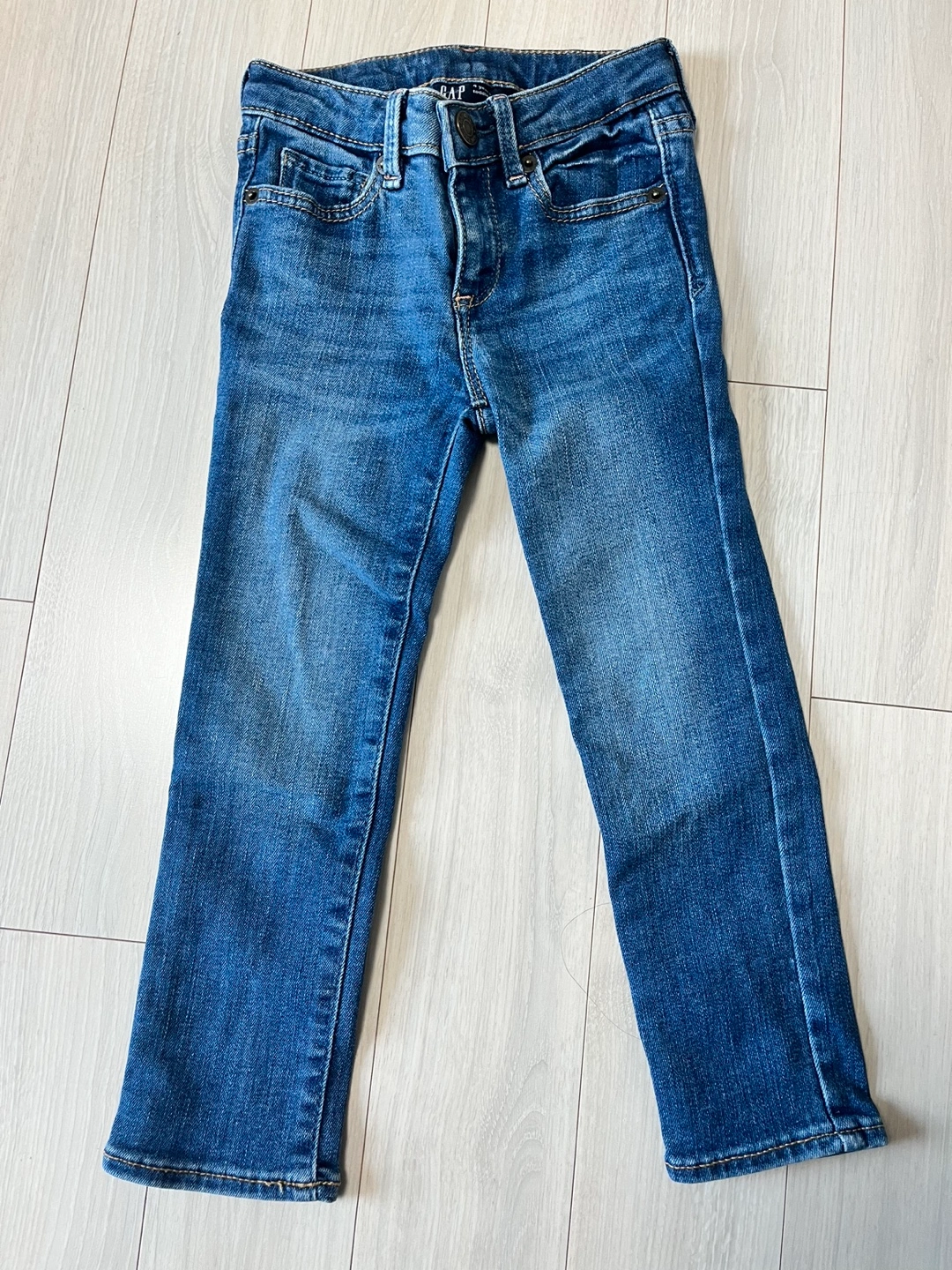 GAP 청바지 4T | 임은동 | 유아동 | 당근 중고거래