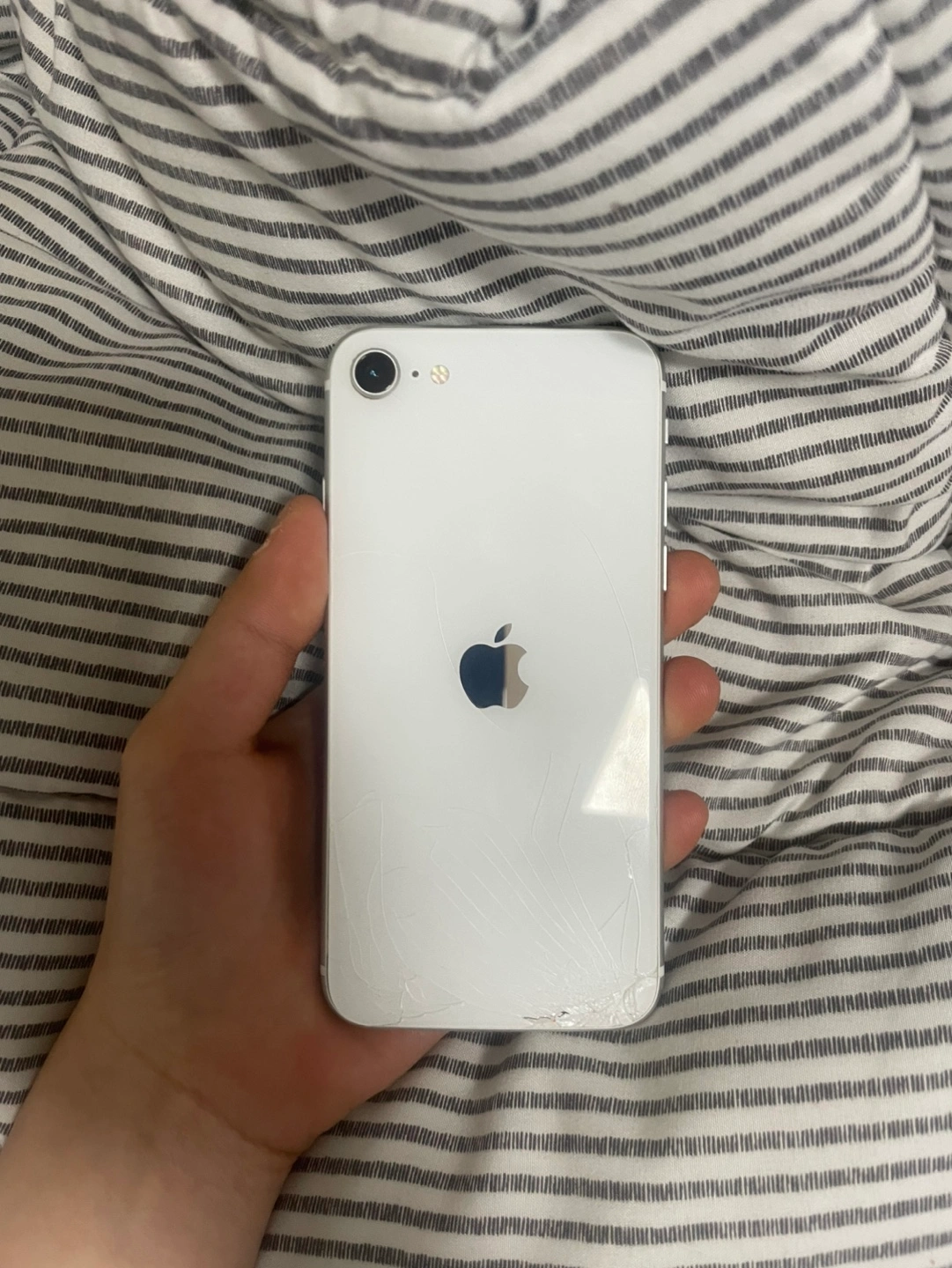 아이폰 se2 64기가 /급처 네고가능 | 금왕읍 | 디지털기기 | 당근 중고거래