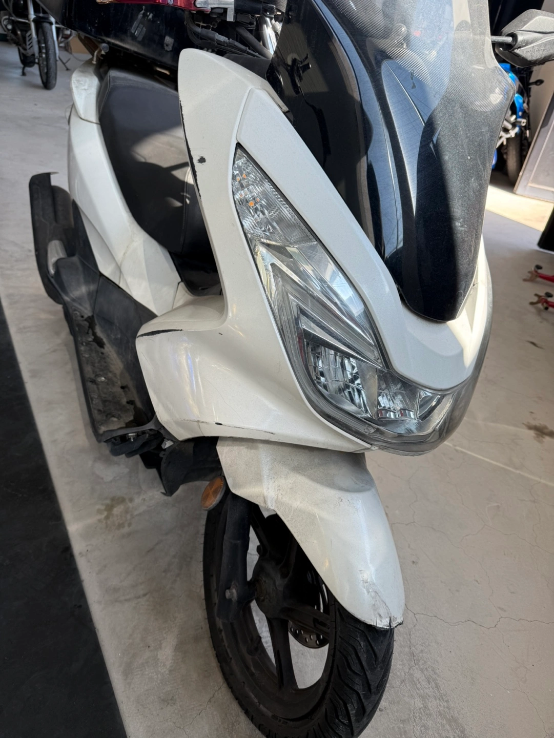 Pcx 16년식 묻따 | 복대동 | 스포츠/레저 | 당근 중고거래