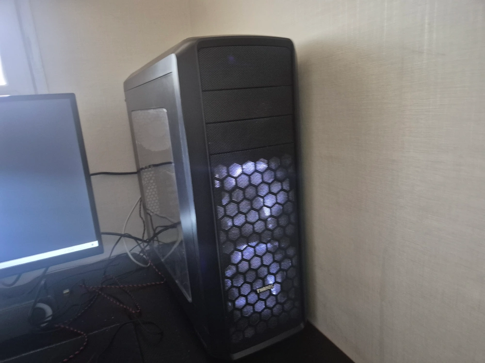 i5 4590 지포스 1050Ti 램 16 ssd 250 본체 | 디지털기기 | 당근 중고거래