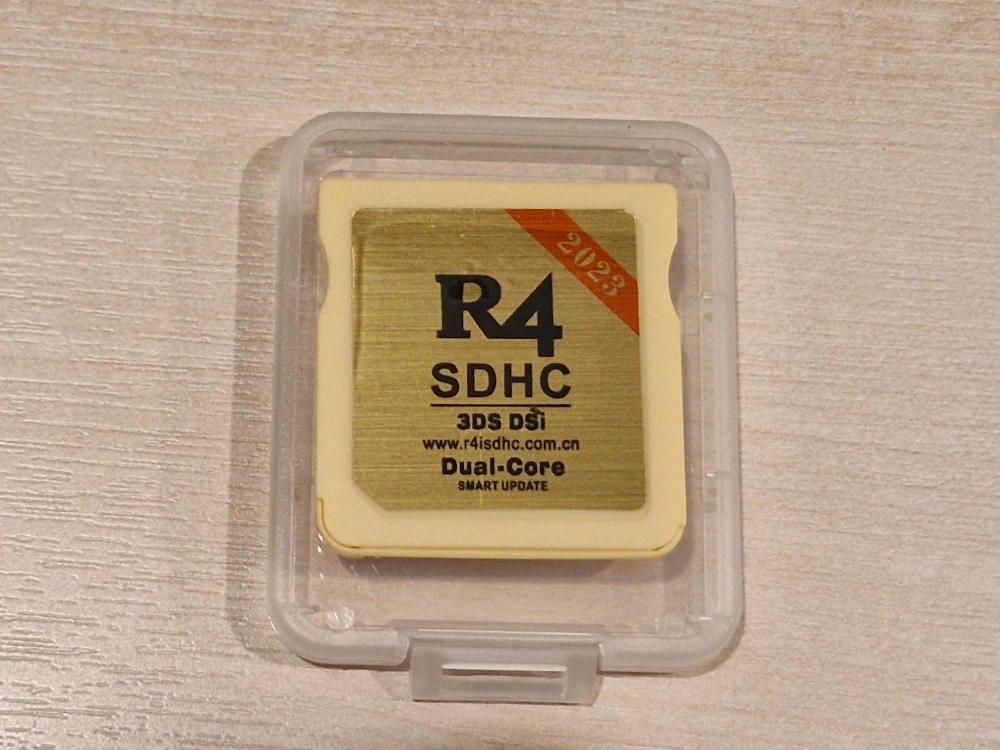 r4칩 최신판 풀셋 팔아요 tt칩 알포칩 티티칩 닌텐도ds dsi 2ds 3ds | 관수동 | 취미/게임/음반 | 당근 중고거래