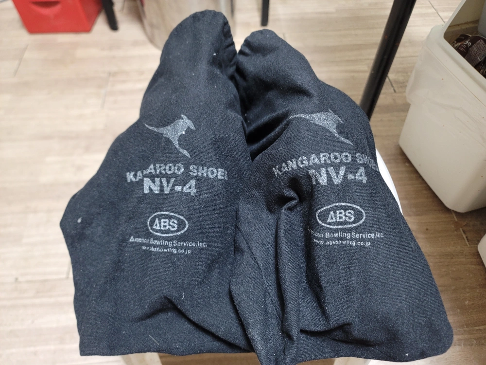 (중고 볼링회) ABS NV-4 265사이즈 | 등촌동 | 스포츠/레저 | 당근 중고거래