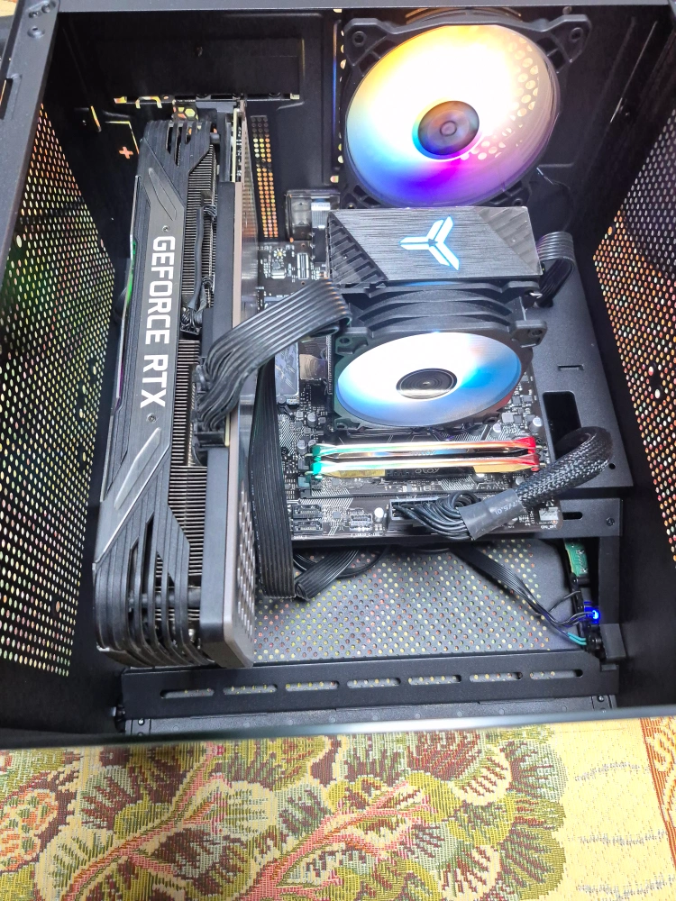 가격인하) 라이젠 7500f 3080 고사양 본체 외 2대 | 대치2동 | 디지털기기 | 당근 중고거래