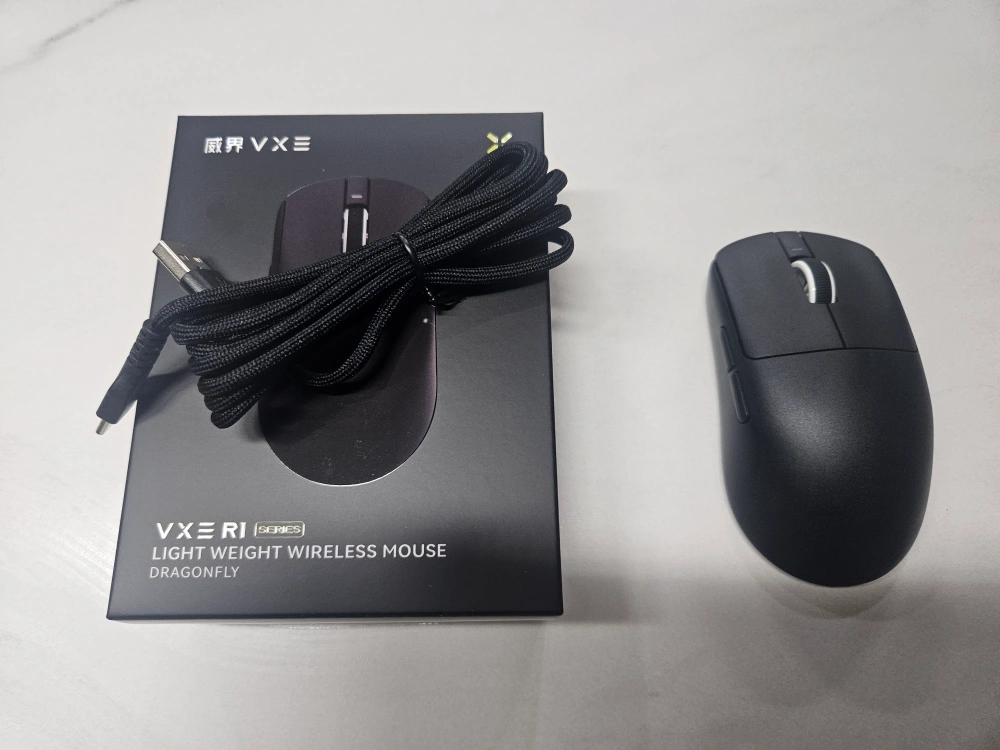 잠자리 마우스 VXE R1 SE+ 화이트로 교환 | 오송읍 | 디지털기기 | 당근 중고거래