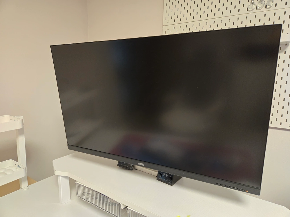 AOC U32N3C 32인치 4K 모니터 | 금호동 | 디지털기기 | 당근 중고거래