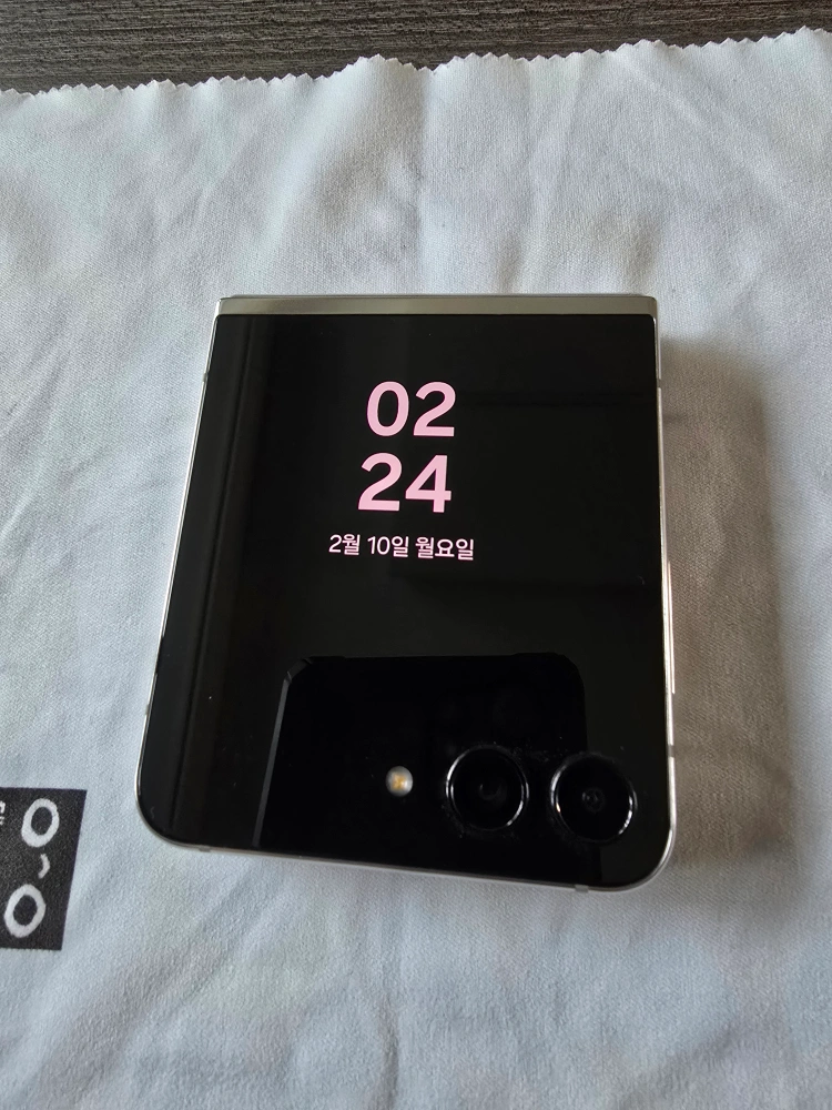 갤럭시 Z 플립5 SM-F731N | 가경동 | 디지털기기 | 당근 중고거래