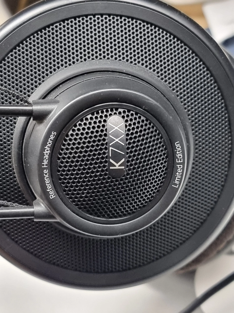 AKG 7XX 헤드폰 과 오딘스트 DAC겸 헤드폰 앰프 | 풍동 | 취미/게임/음반 | 당근 중고거래