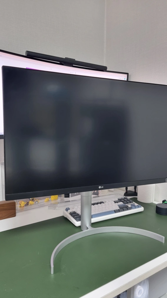 LG 27UK850 4K 모니터 | 대원동 | 디지털기기 | 당근 중고거래