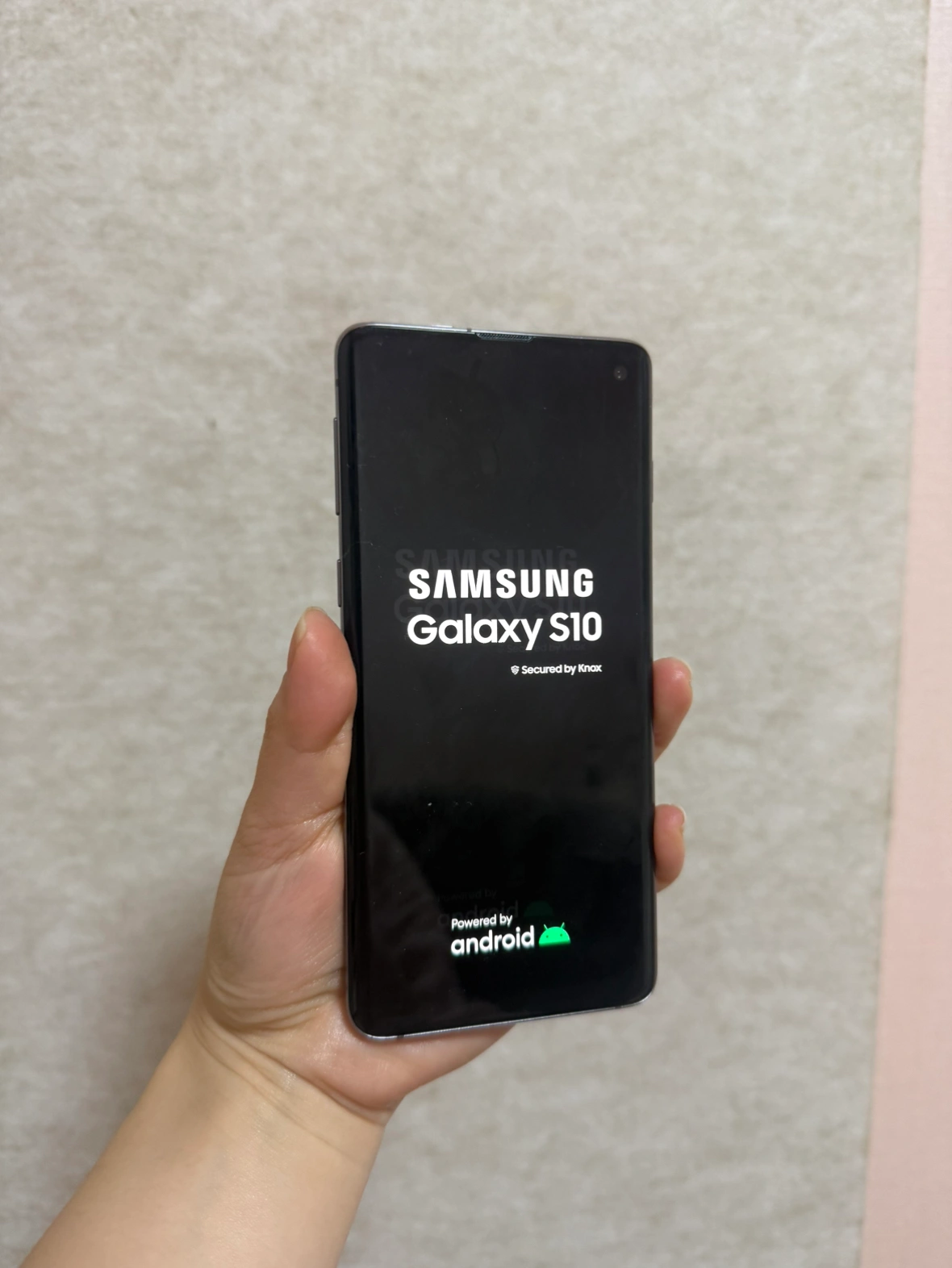 갤럭시 S10 kt 128기가 핸드폰 기스 거의 없음 | 신월동 | 디지털기기 | 당근 중고거래